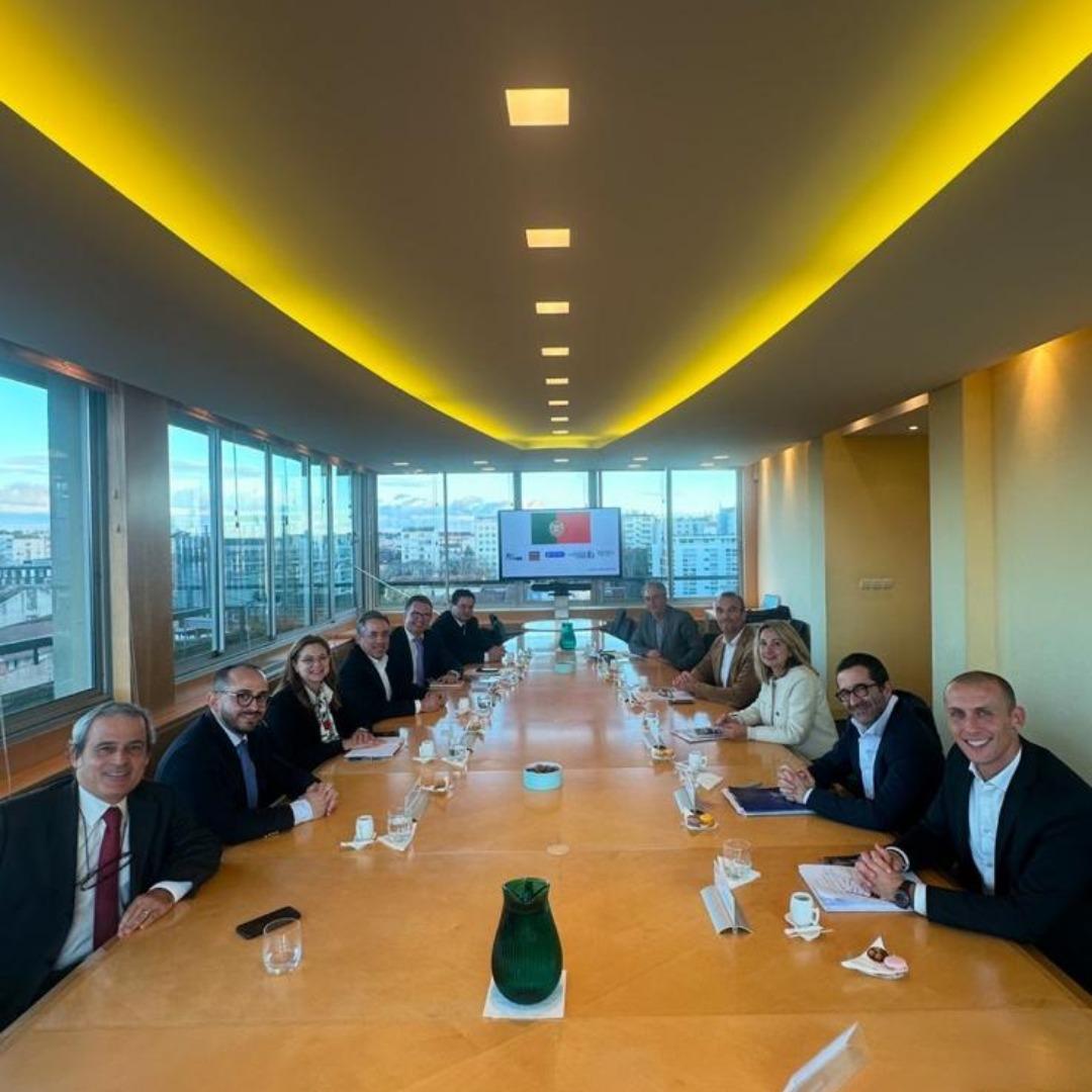 𝐅𝐚𝐟𝐞 𝐩𝐫𝐞𝐬𝐞𝐧𝐭𝐞 𝐞𝐦 𝐦𝐢𝐬𝐬ã𝐨 𝐢𝐧𝐭𝐞𝐫𝐧𝐚𝐜𝐢𝐨𝐧𝐚𝐥 𝐝𝐞 𝐩𝐫𝐨𝐦𝐨çã𝐨 𝐞 𝐜𝐚𝐩𝐭𝐚çã𝐨 𝐝𝐞 ...